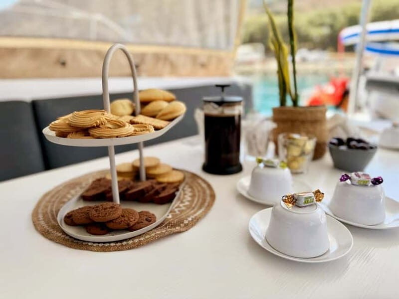 Heraklion Luxury Catamaran to Dia  Chef Lunch & Open Bar