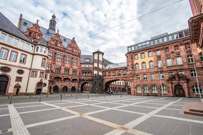 Historic Frankfurt: Exclusive Private Tour with a Local Expert