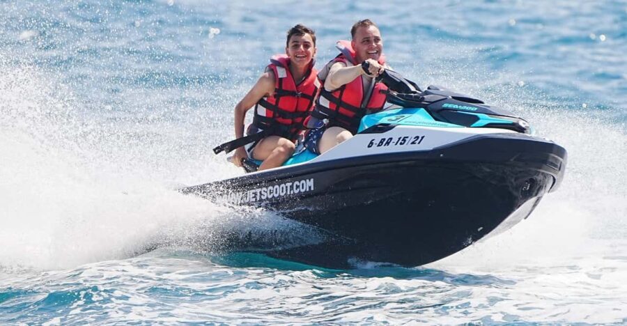 Ibiza Pack (Parasailing + Jetski 30 minutes)
