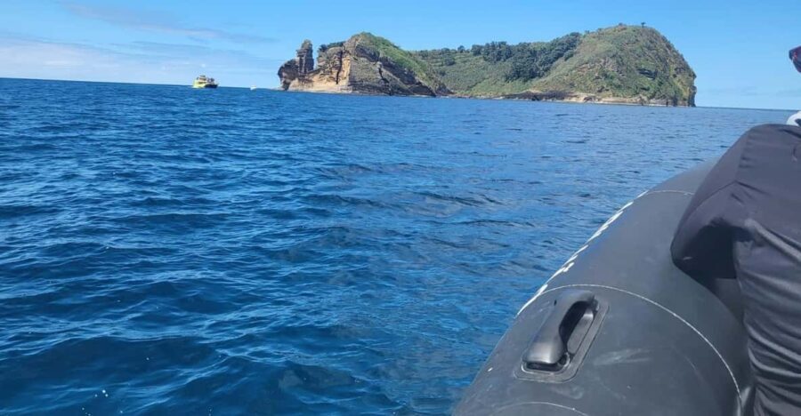 Islet Tour- Ilhéu de Vila Franca do Campo