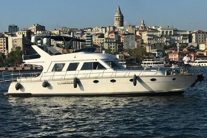 Istanbul Private Yacht Sunset Tour - 2 Hours