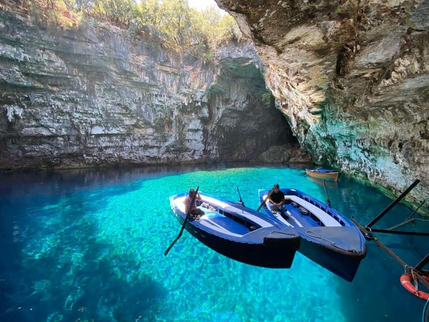 Kefalonia: Four Hours Private Tour with Guide