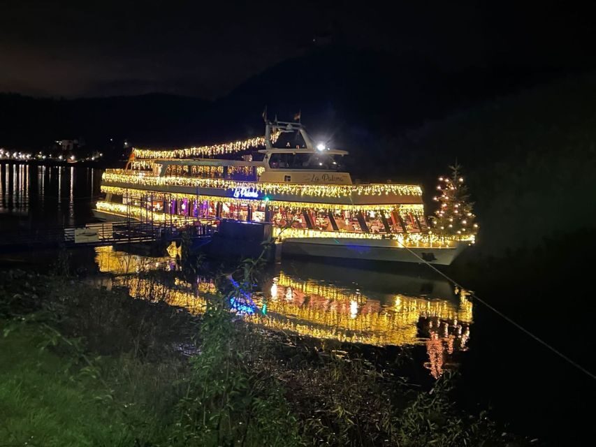 Koblenz: Christmas Boat Tour with Mulled Wine