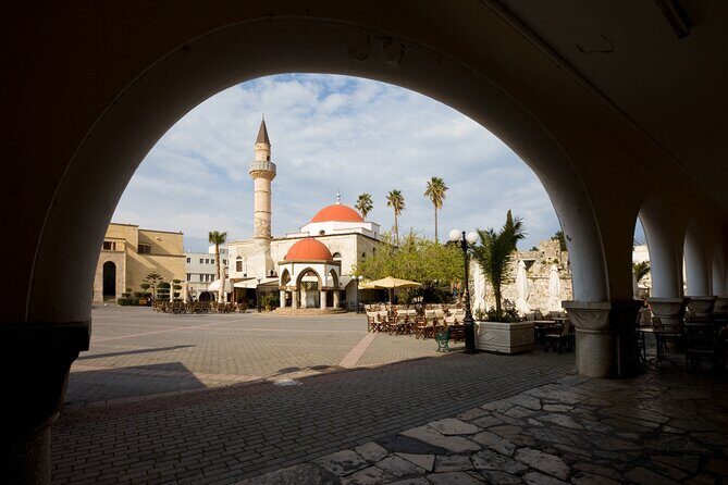 Kos Scavenger Hunt and Highlights Self-Guided Tour - Key Points