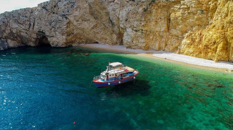Krk: Golden Beach and Blue Cave Cruise with Welcome Drink