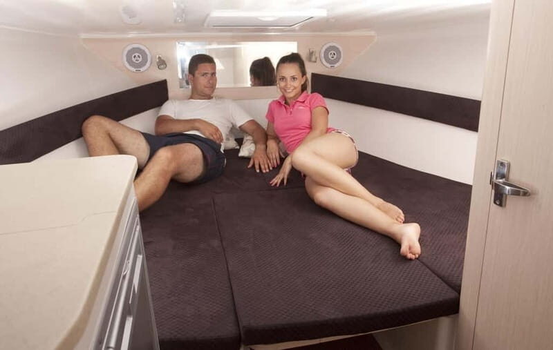 Krk: Rent a Boat Atlantic 730 408kk