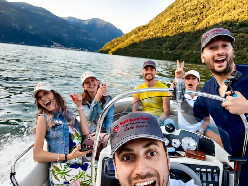 Lake Como: 2h Shared Boat Tour with Wine Tasting