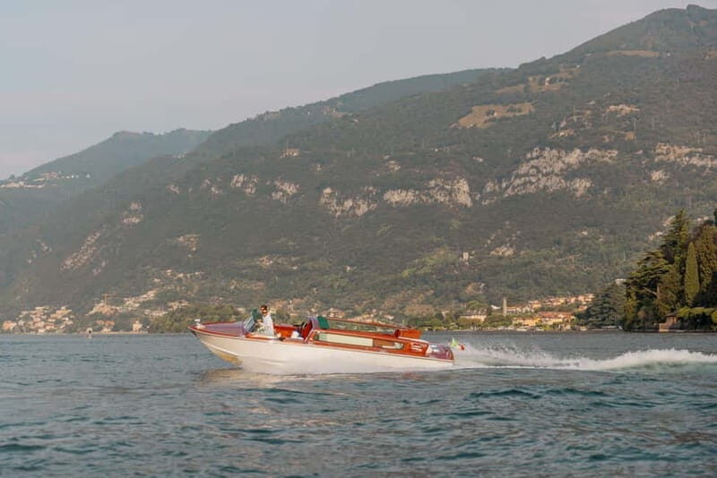 Lake Como: Private Wooden Speedboat Tour (11 people)