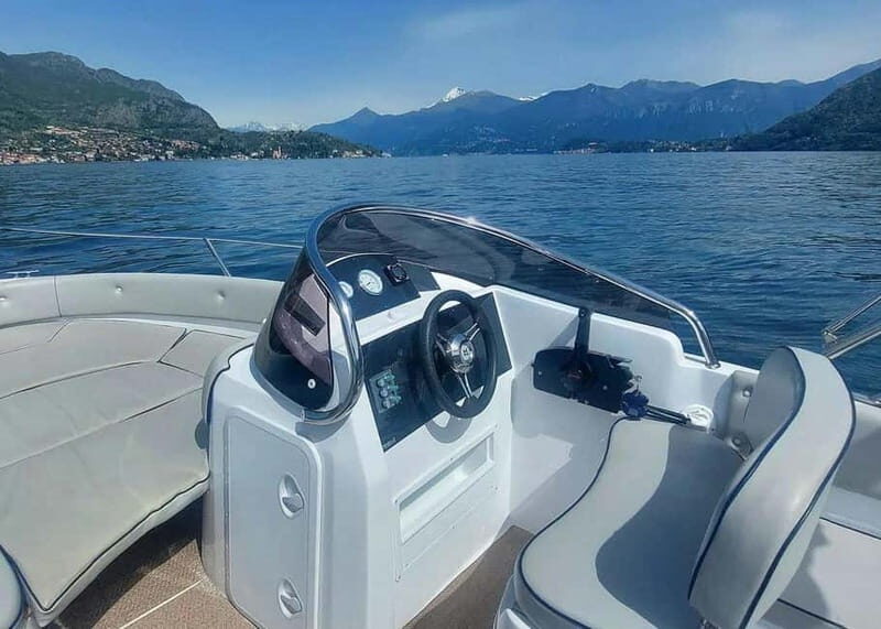 Lake Como: self-drive boat rental without a license for 40 hp boats in Lezzeno