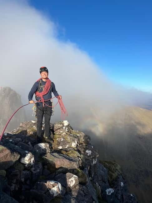 Lake District: Langdale Valley Rock Climbing Experience