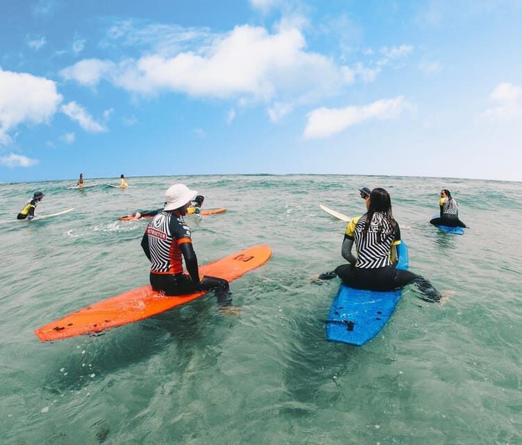 Lanzarote: 2 or 4 Hour Surf Lessons in Famara