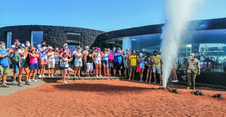 Lanzarote: Full-Day Island Highlights Tour