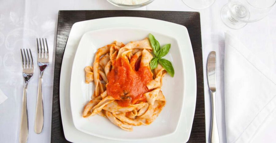 Lecce: Private Pasta-Making Class at a Local's Home