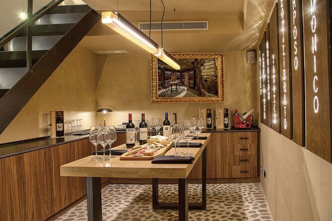 Light dinner accompanied with Masterclass Wines