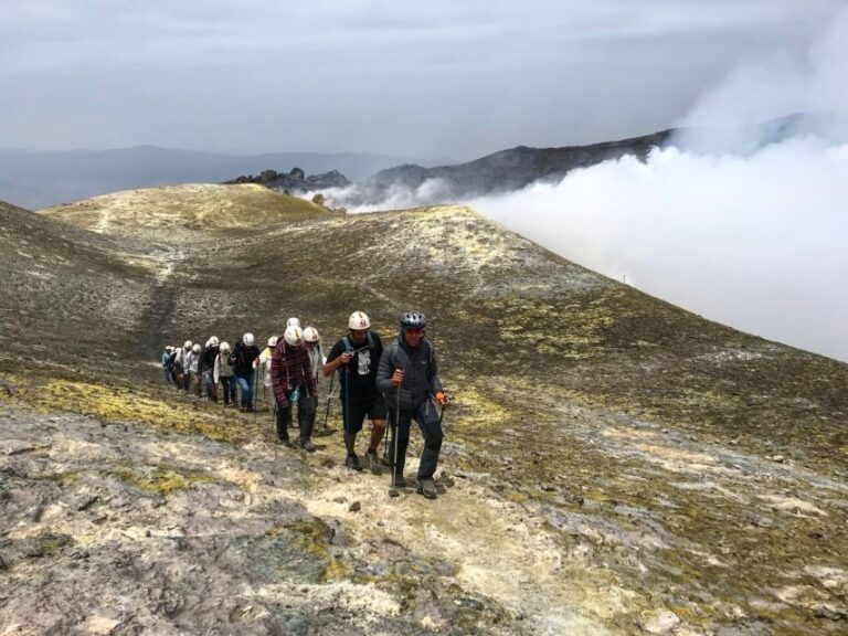 Linguaglossa: Mt Etna Summit Crater Hike with Optional 4x4 - Getting Up Close: Crater Rim and Valle del Bove