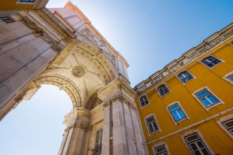 Lisbon: Private City Tour by Eco Tuk Tuk