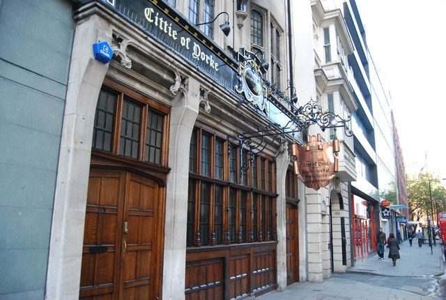 London: 2-Hour Historic Pub Tour