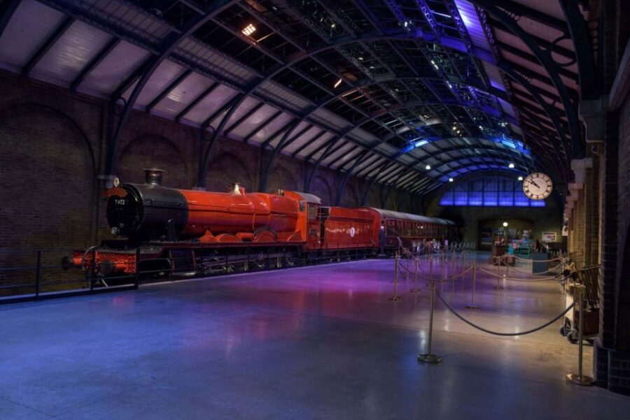 London: Harry Potter Warner Bros. Studio Tour with Transfer