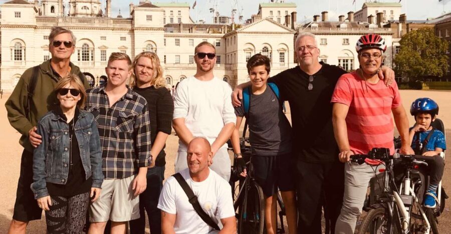 London: Parks and Palaces Guided Morning Bike Tour