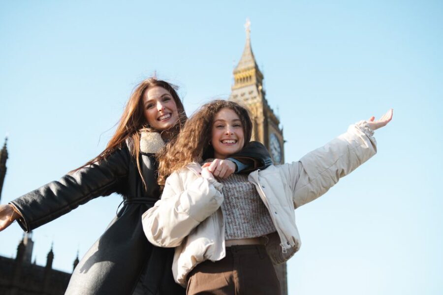 London: Private Landmark Tour with Professional Photographer