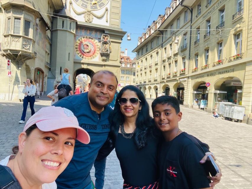 Lucerne: Private Walking Tour with Panoramic Yacht Cruise