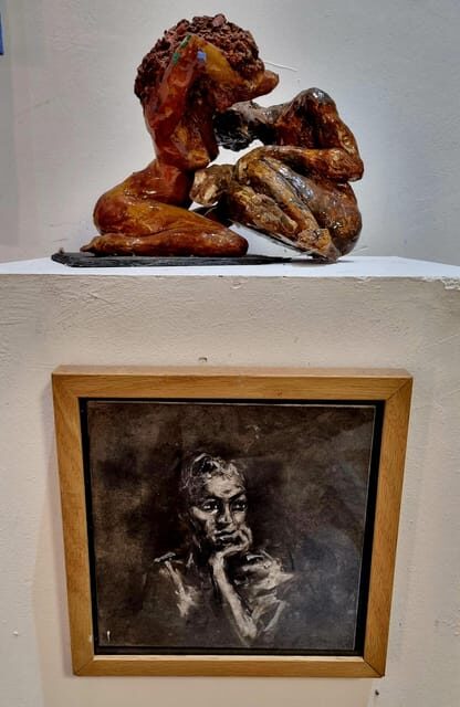 Lyon: Sensory Workshop for Couples with Clay Sculpting