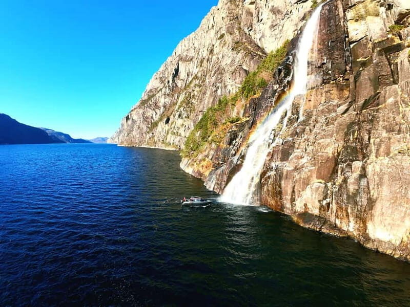 Lysefjord (Stavanger): Boattrip to Preikestolen from Forsand