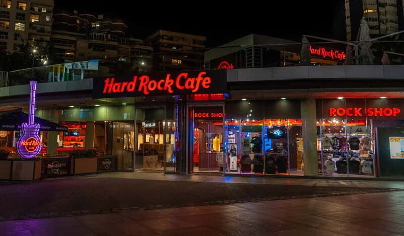 Malaga: Hard Rock Cafe Entrance with Lunch or Dinner
