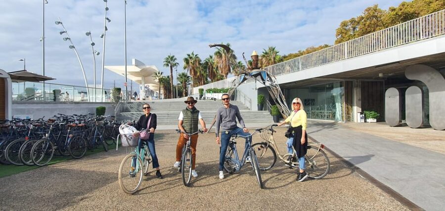 Malaga: Private Bike Rental