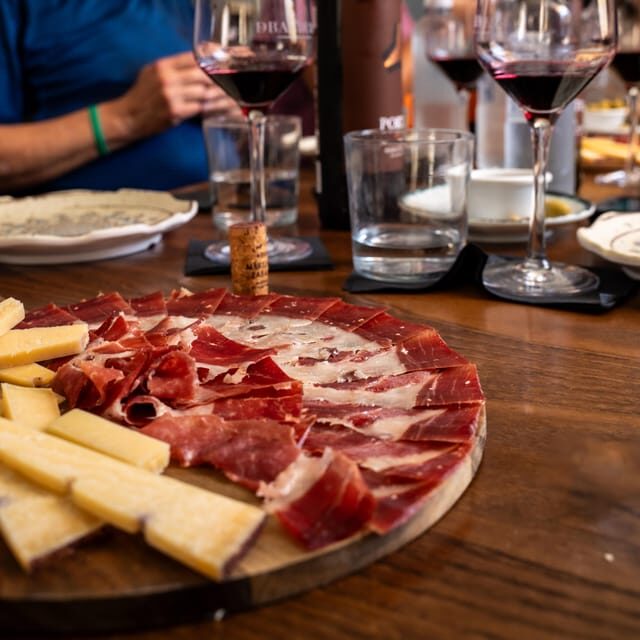 Malaga: Taste-of-Spain Walking Food Tour