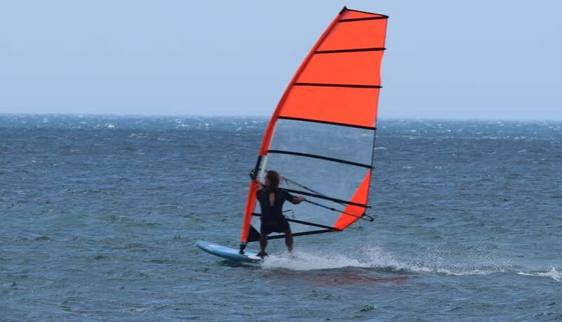Malmö: Beginner class Dynamic Windsurfing
