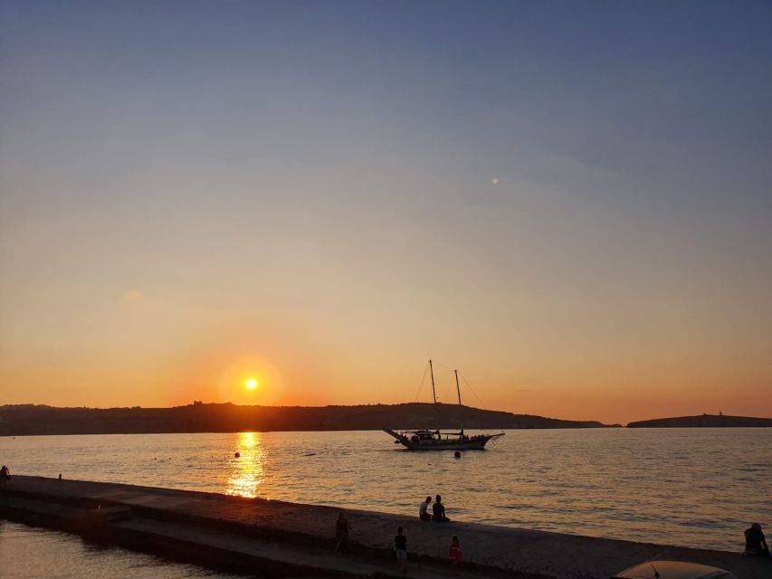 Malta: Blue Lagoon Evening Swim & Snorkel Boat Cruise