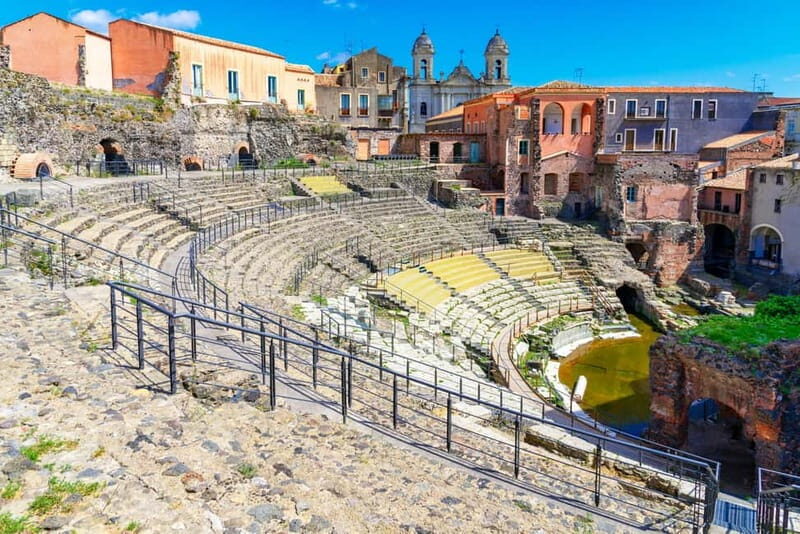 Malta: Mount Etna and Catania Guided Day Trip by Catamaran