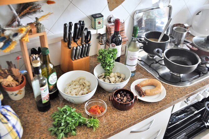 Market Tour and Portuguese Cooking Class in Lisbon with Cristina