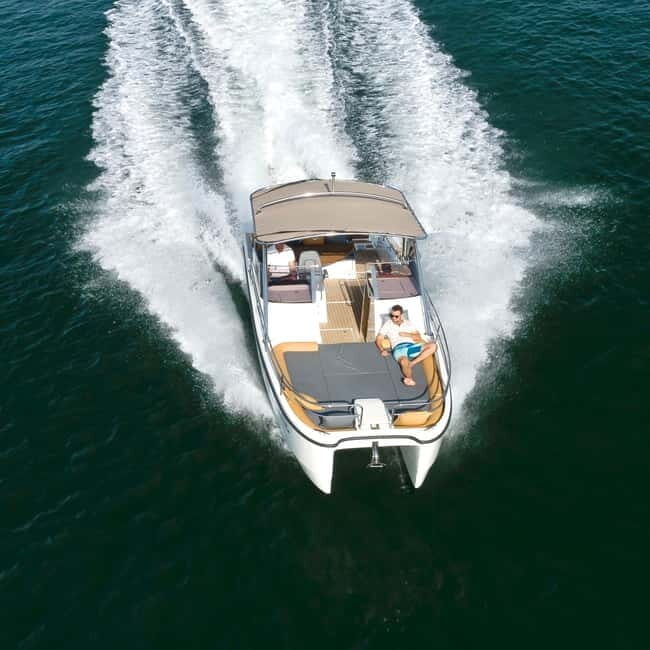 Marseille: Half-Day Boat Tour to the Calanques National Park