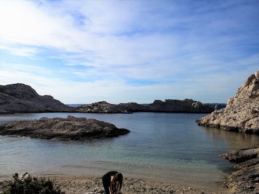Marseille: Private City Center Walking Tour with Cruise