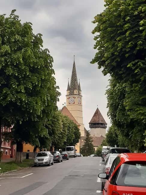 Medias: Guided Historical Walking Tour