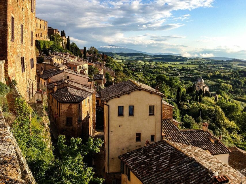 Montepulciano: Winery Tour and Tasting
