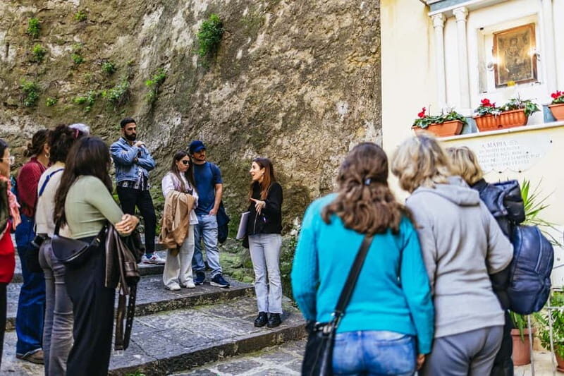 Naples: Panoramic Walking Tour with Funicular