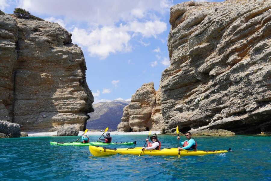 Naxos: Moutsouna Caves Sea Kayak Tour, Snorkeling & Picnic