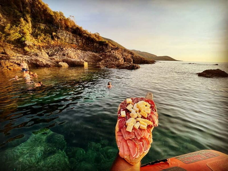 Near Ajaccio: Sanguinaires islands Boat Trip Sunset Drinks