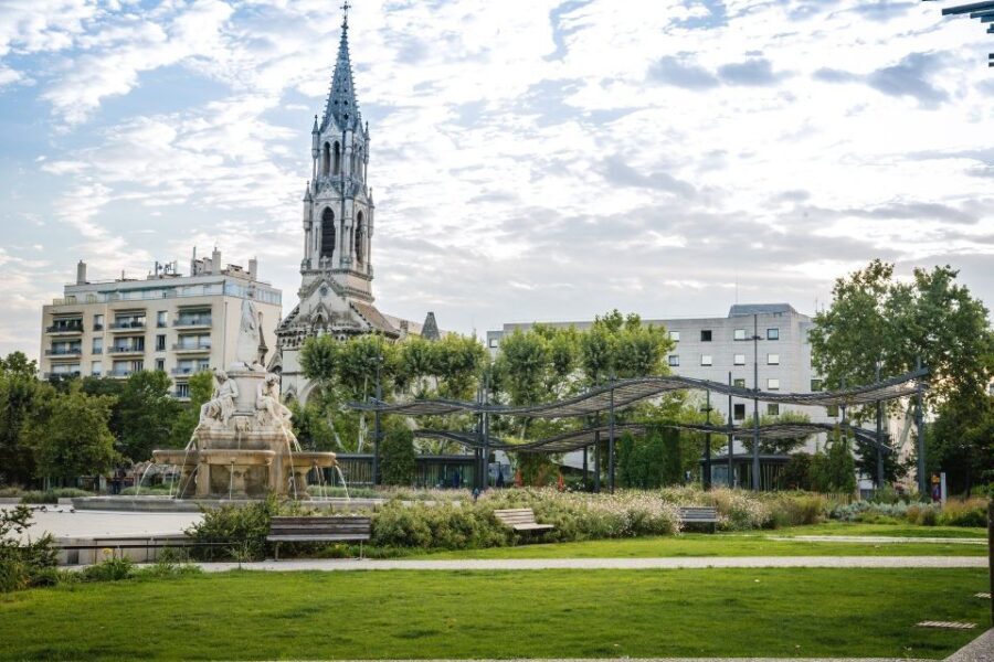 Nimes: Private Walking Tour of the Historical Center