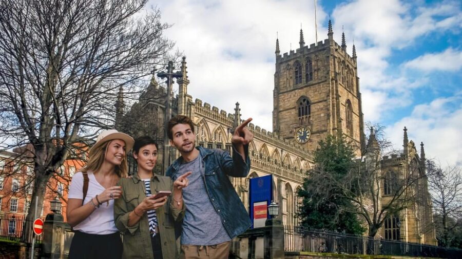 Nottingham: City Walking Tour & Exploration Game