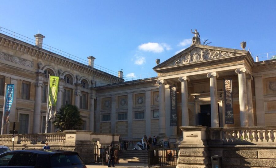 Oxford: Official University and City Walking Tour