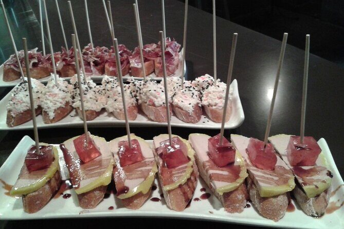 Palamos Shore Excursion: Girona History and Gastronomy Private Tour