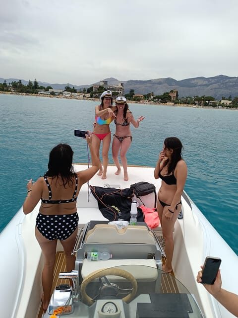 Palermo: Boat Tour with Drinks and Snorkeling