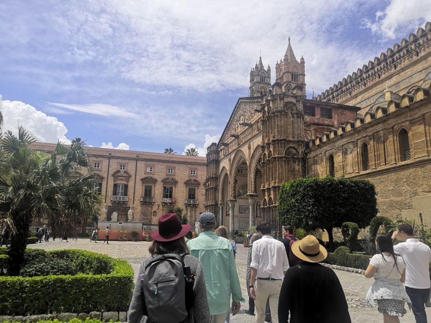 Palermo: Street Food Walking Tour with Local Guide & Tasting