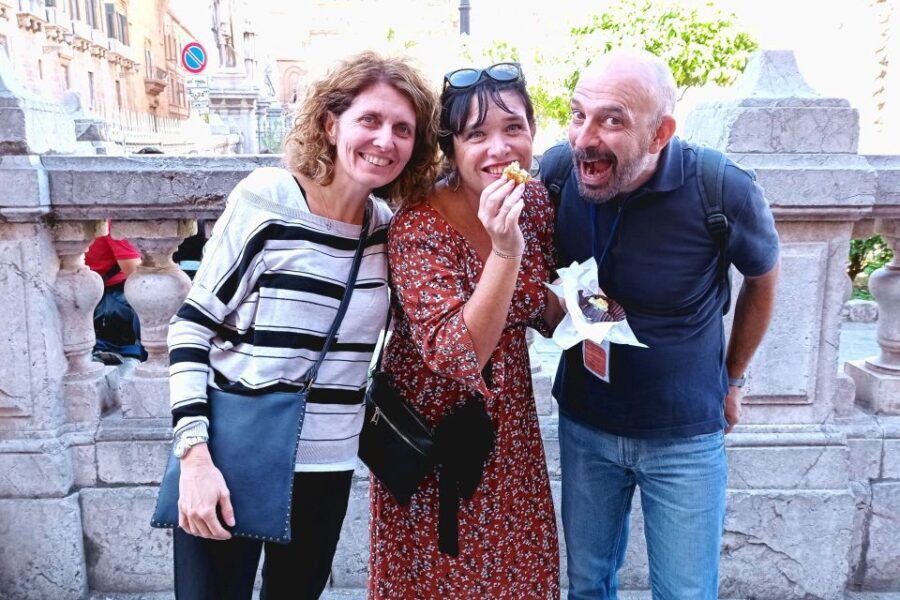 Palermo: Walking Tour of Historic Markets and Monuments