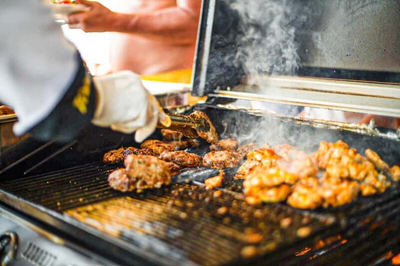 Paphos: Half-Day BBQ Cruise with Open Bar and Snorkeling