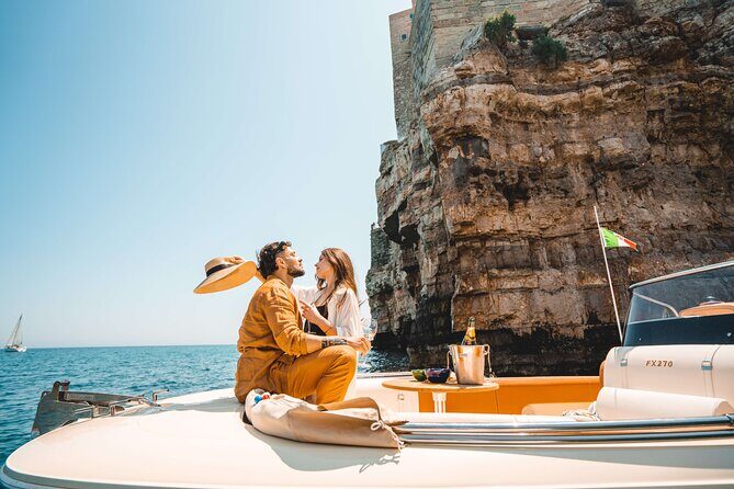 Polignano a Mare: 4-Hour Private Cruise with Champagne
